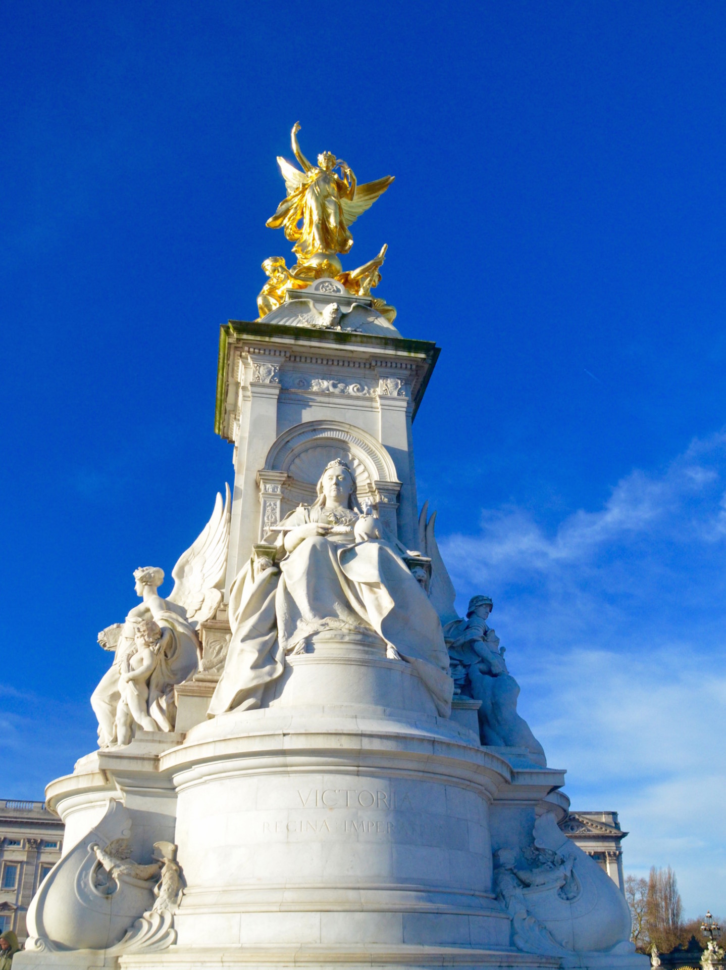 Buckingham Palace - Visiting the Queen? - The Maritime Explorer