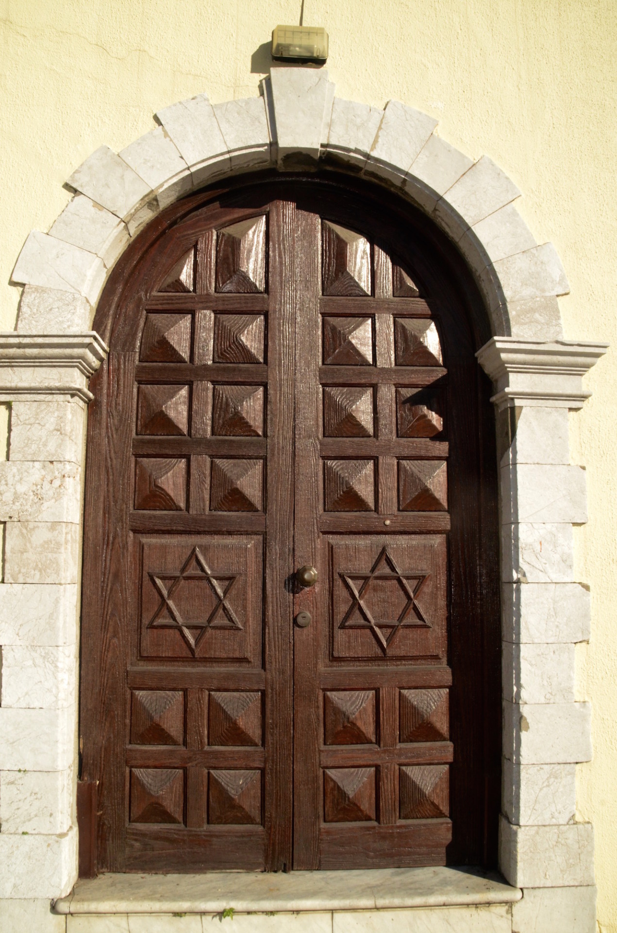 City of Gibraltar - Here's Why It's a Major Tourist Town