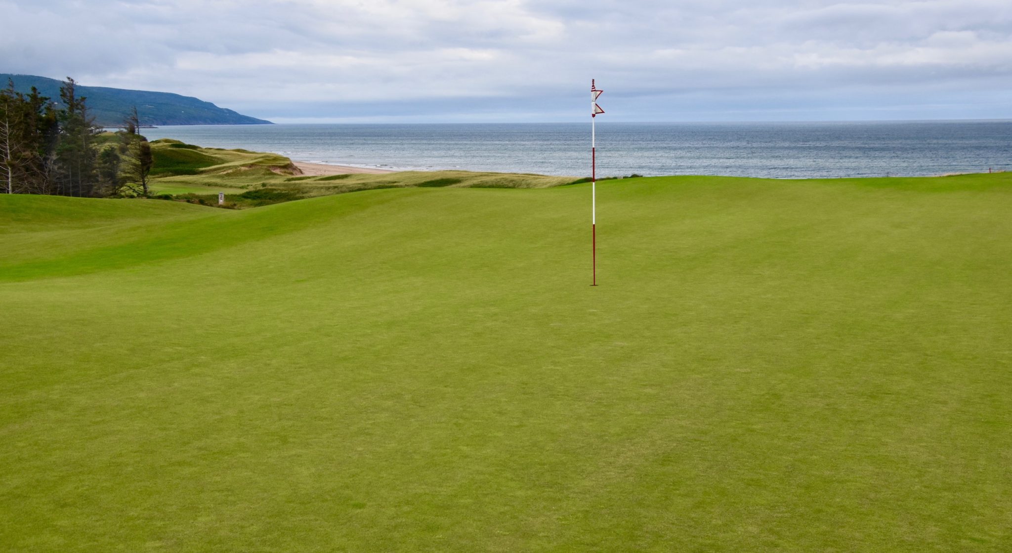 Cabot Cliffs - Why It's Canada's #1 Golf Course - The Maritime Explorer