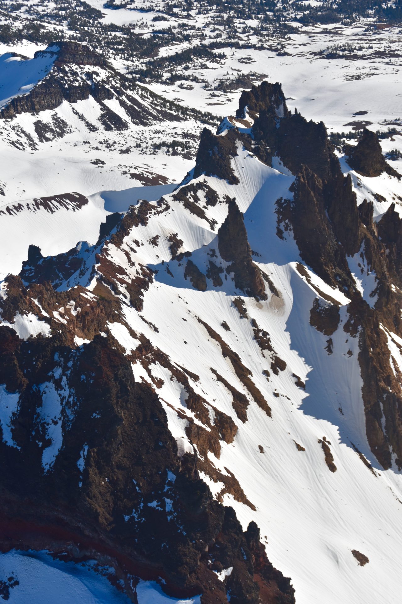 Big Mountain Heli Tours of the Oregon Cascades - The Maritime Explorer