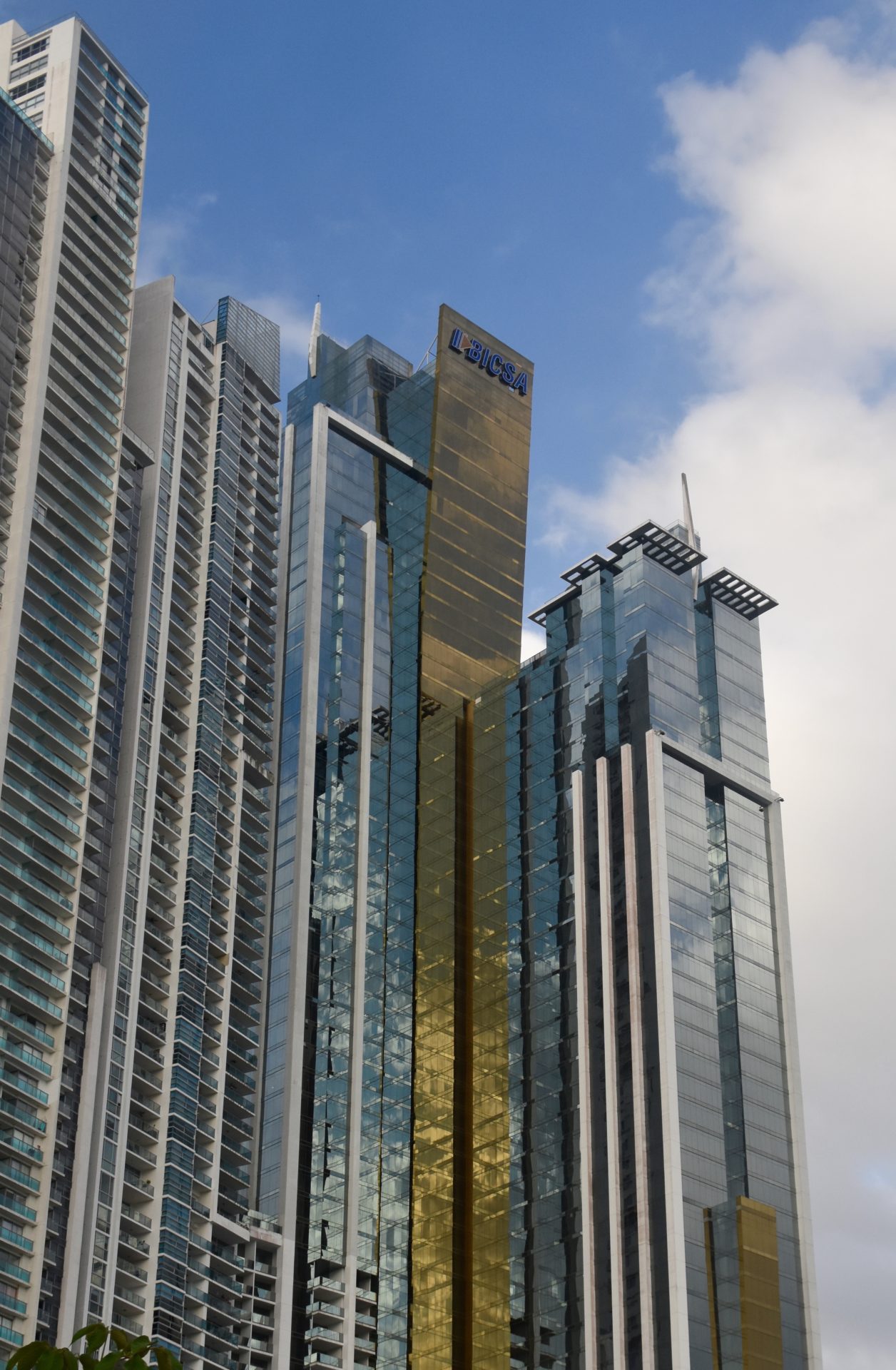 Panama City - The Old and the New - The Maritime Explorer