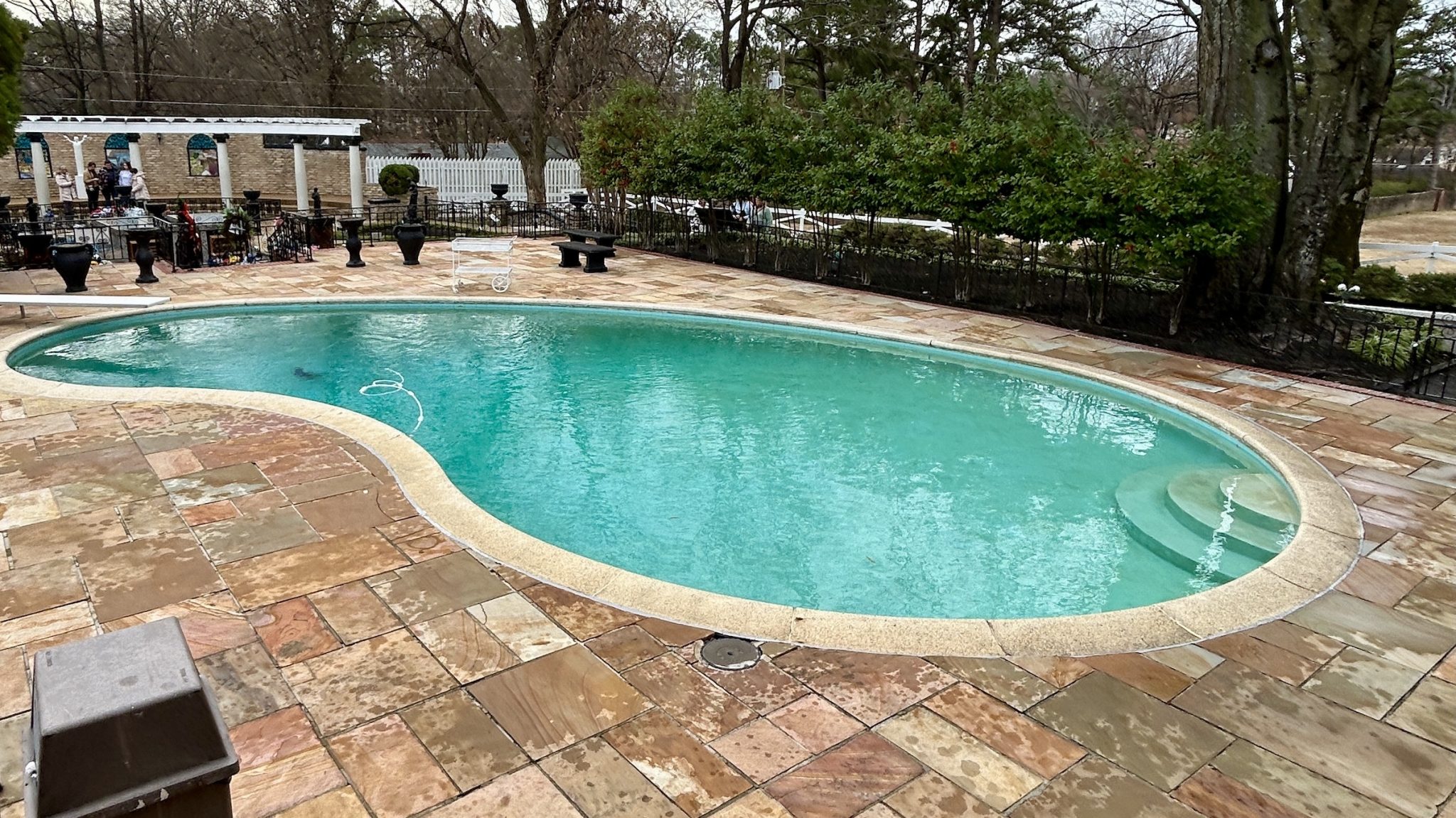 Graceland - Touring Elvis' Memphis Home - The Maritime Explorer